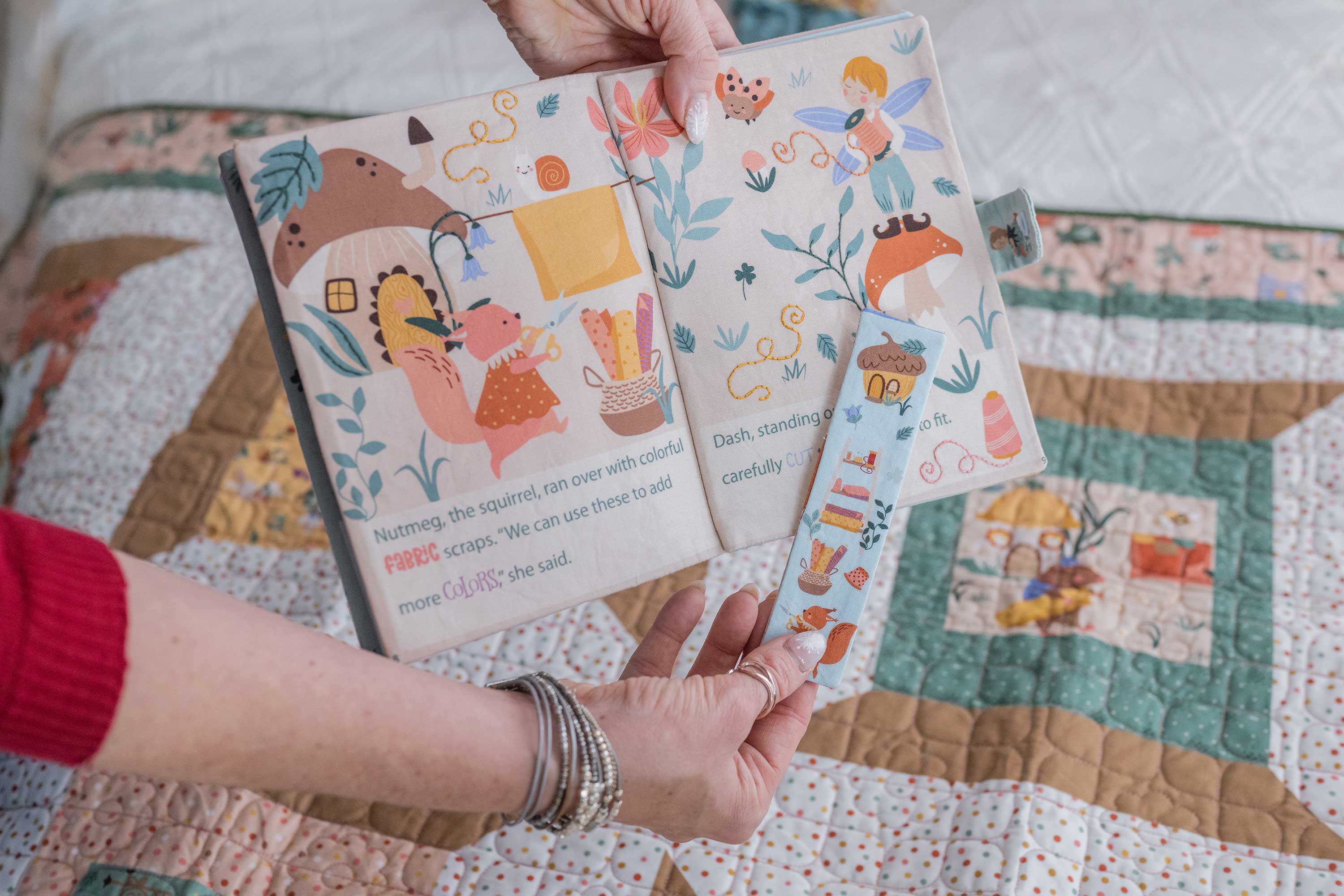 Thimbelina Book Panel – Sew A Story